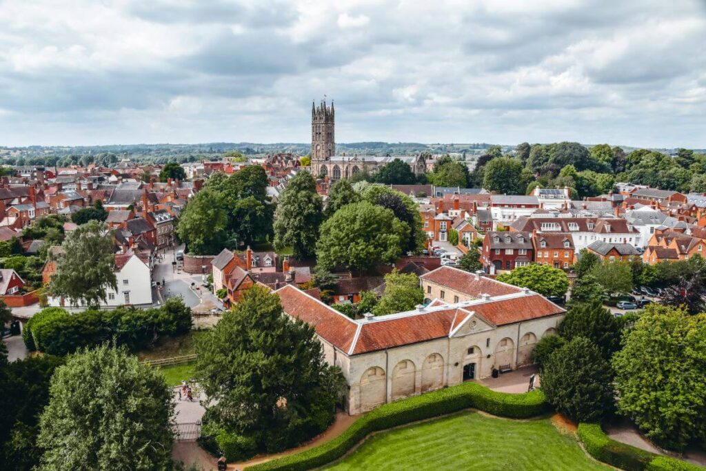 Beyond the Castle: A Guide to Wonderful things to do in Warwick