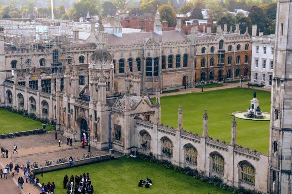 17 Gorgeous Places to Visit in Cambridge That Will Take Your Breath Away!