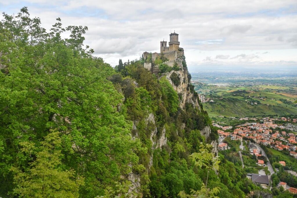 15 Things to do in San Marino on a day trip from Bologna