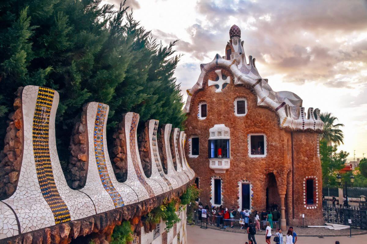 21 Famous landmarks in Barcelona you need to visit