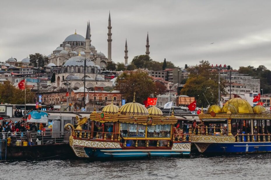 From Minarets to Palaces: 19 Istanbul Landmarks Should Be at the Top of ...