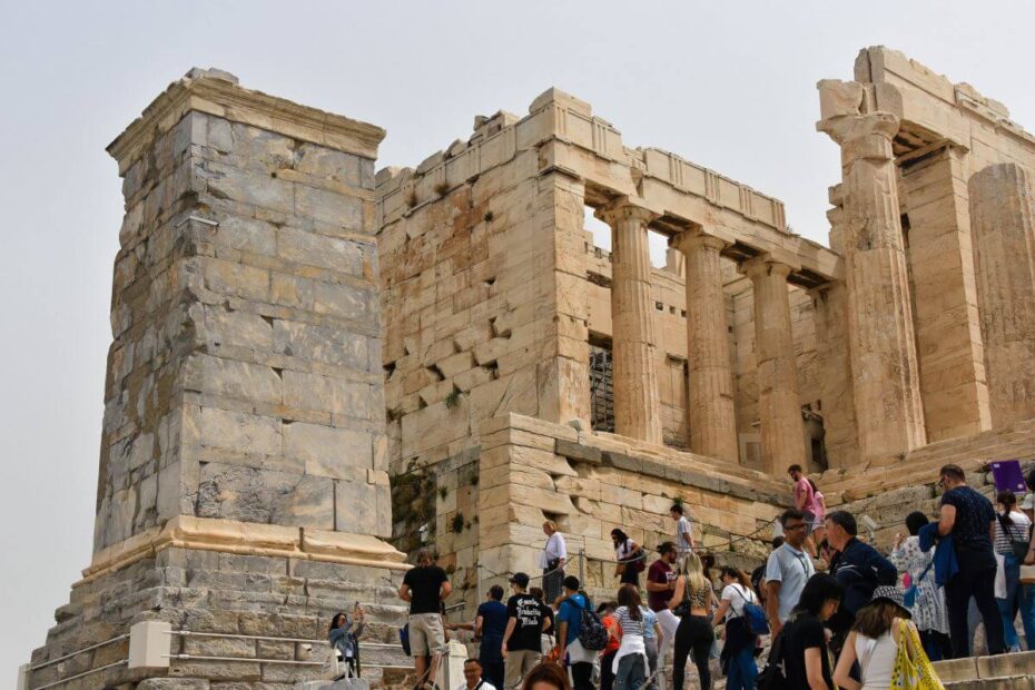 Don’t Visit the Acropolis Without Knowing These 23 Stunning Facts ...