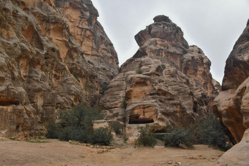 Little Petra Jordan: A Lost Nabataean City with 2,000-Year-Old Art ...