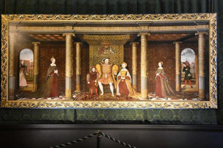 21 Hampton Court Palace Facts That Will Change How You See British ...