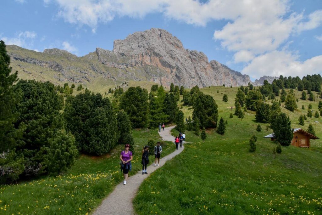 Best way to visit Seceda (Dolomites) with minimal hiking - Travel Done ...