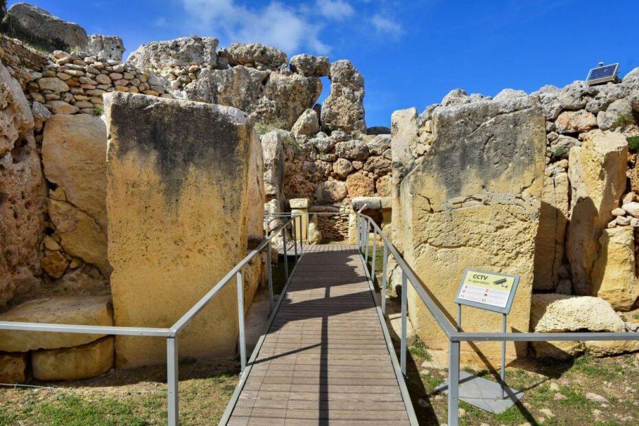 Why Are the Ggantija Temples in Gozo the Most Underrated Site in Malta ...