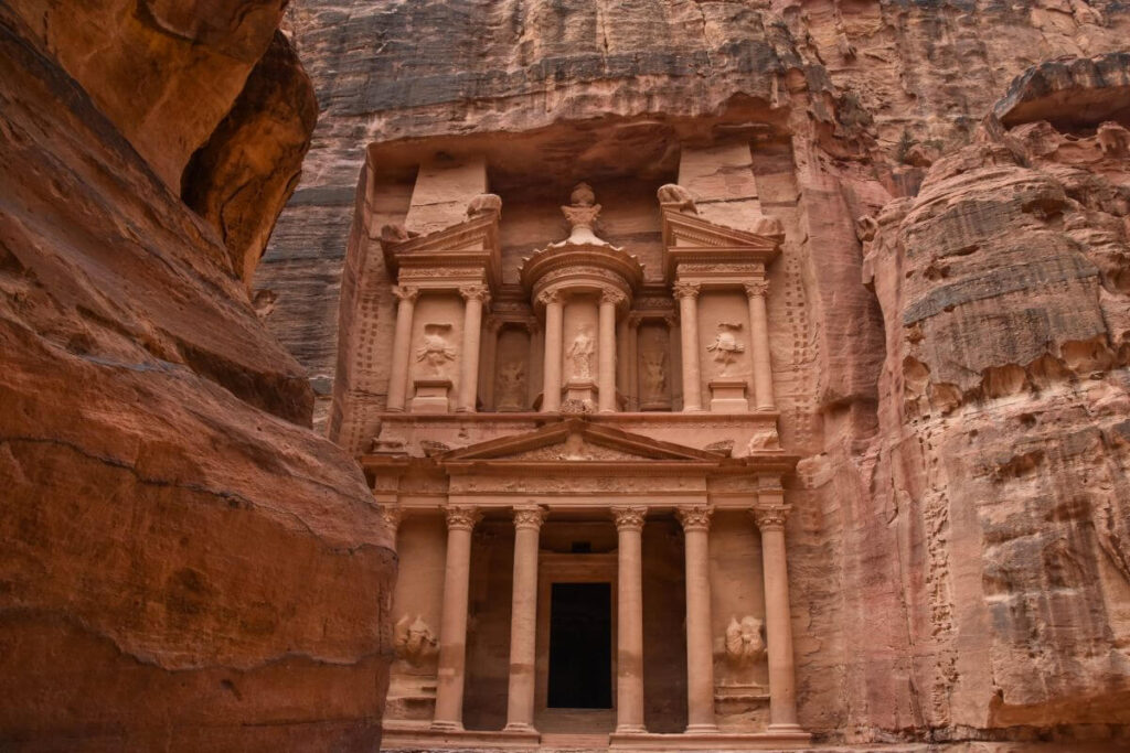21 Petra Jordan facts That Explain Its Global Obsession - Travel Done ...