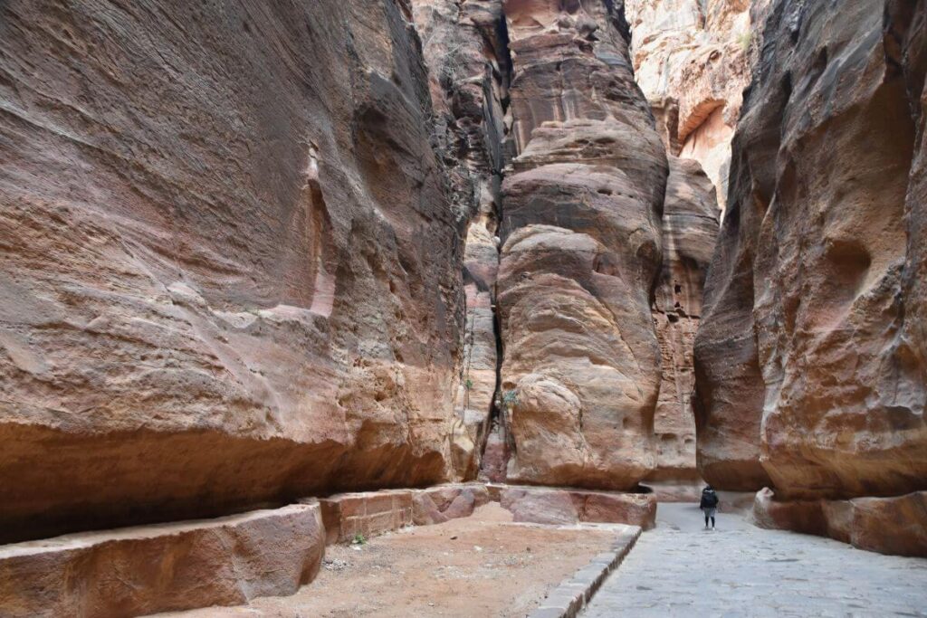 21 Petra Jordan facts That Explain Its Global Obsession - Travel Done ...