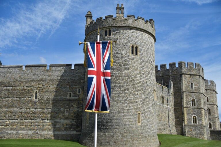 Facts about Windsor Castle You Wish You Knew Before Visiting - Travel ...